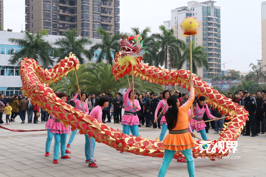 Labor-Selling Festival kicks off_Dongguan Today