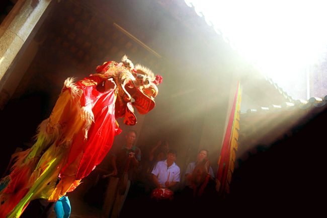 Lion Dance (Qilin Dance, Dragon Dance, Pixiu Dance, Qilin and Phoenix ...